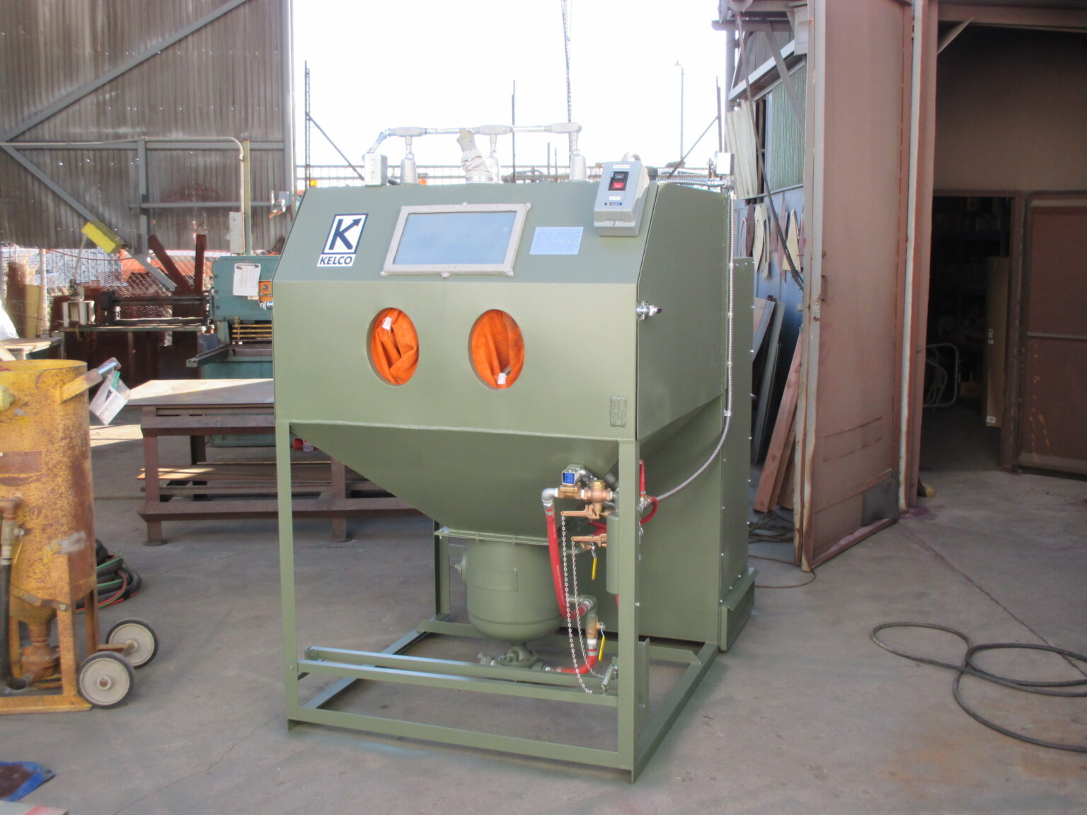 Pressure Blast Cabinets, Syphon Blast Cabinets, Kelco Sales